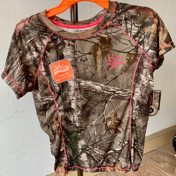 Realtree | Tops | Realtree Womens Camo Performance Tshirt | Poshmark
